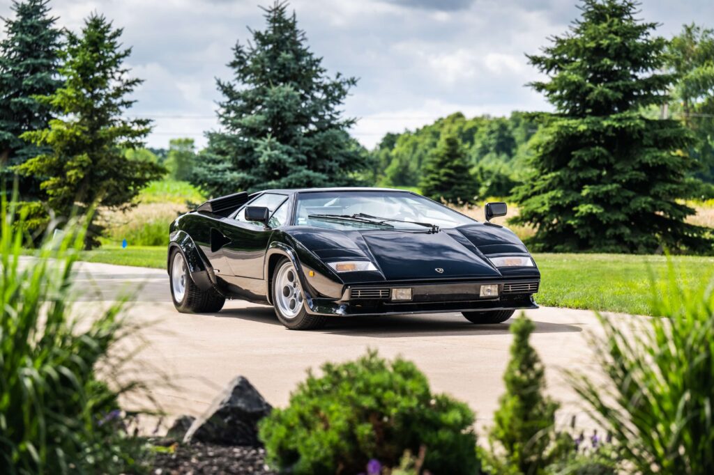 1979 Lamborghini Countach LP400S ‘Lowbody’ – Joe Sackey Classics